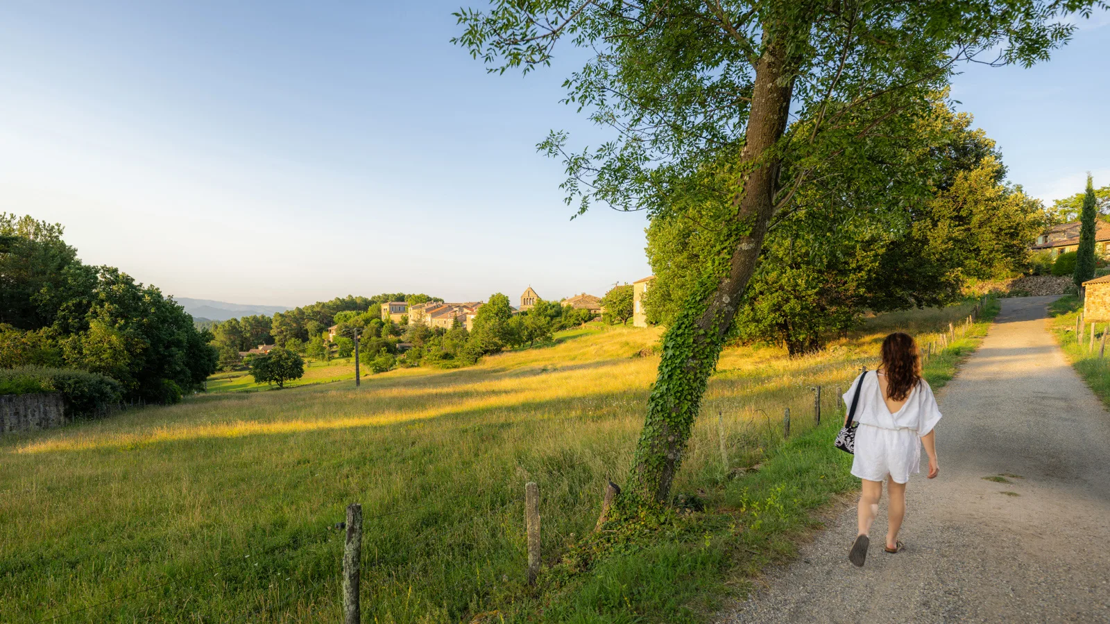 Ailhon, village de caractère pittoresque ardéchois - Ardèche Guide