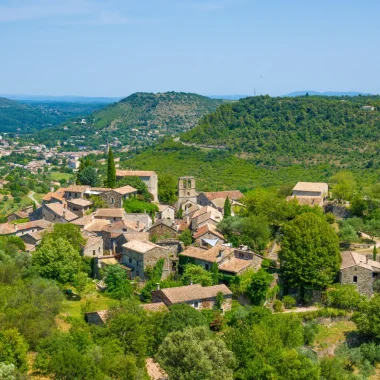 Ailhon, village de caractère pittoresque ardéchois - Ardèche Guide