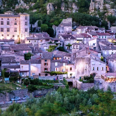 Ailhon village de caractère ardéchois - Ardèche Guide